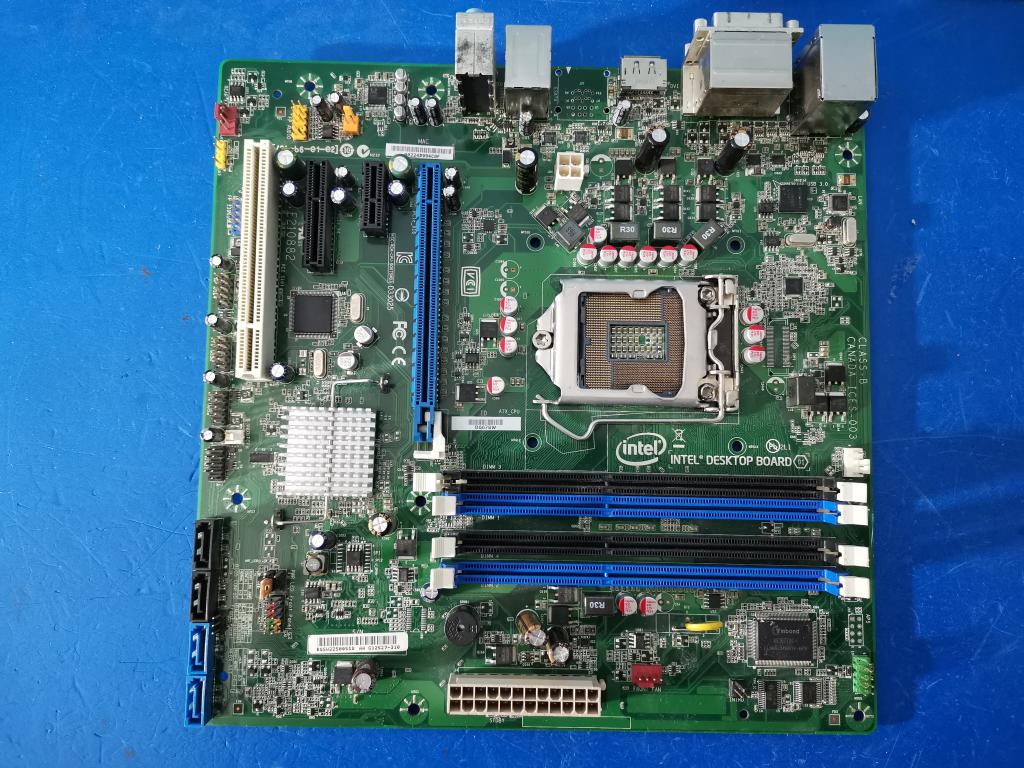 #0131 Материнська плата Intel DQ67SW socket 1155 (chipset Intel Q67)