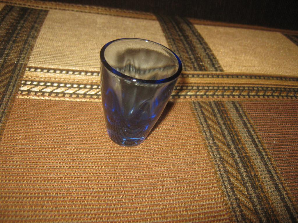 3.Рюмка,СССР — Купуйте на Newauction.org за вигідною ціною. Лот у Харківська, Харьков. Продавець ...