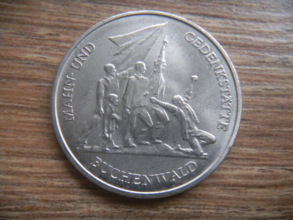 Германия ГДР 10 марок 1972 Бухенвальд (G10/14) — Купуйте на Newauction.org за вигідною ціною ...